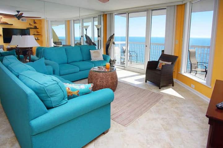 Ocean Front- Penthouse- 4br-3bath "Turtle's Pace" - South Carolina
