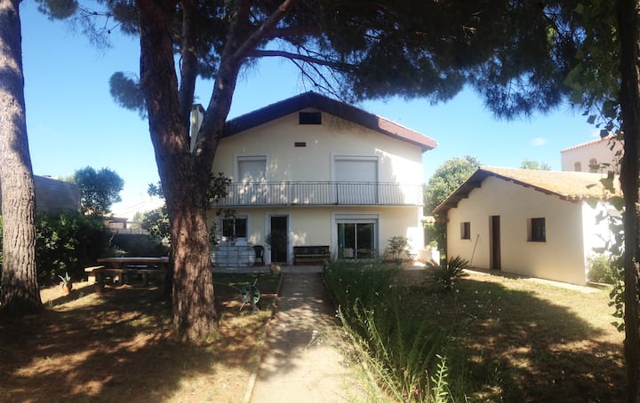Villa Spacieuse, Calme Et Sereine à Béziers - Béziers