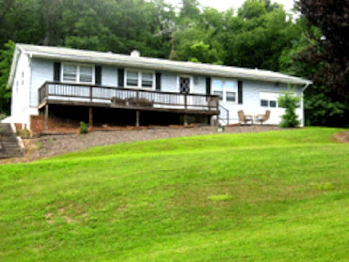 Country Home - Long Pond, Little Orleans