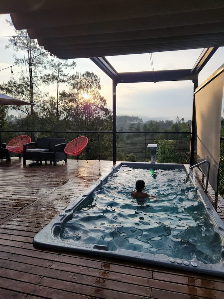 Villa With Hot Tub & Mountain Views - Marinilla