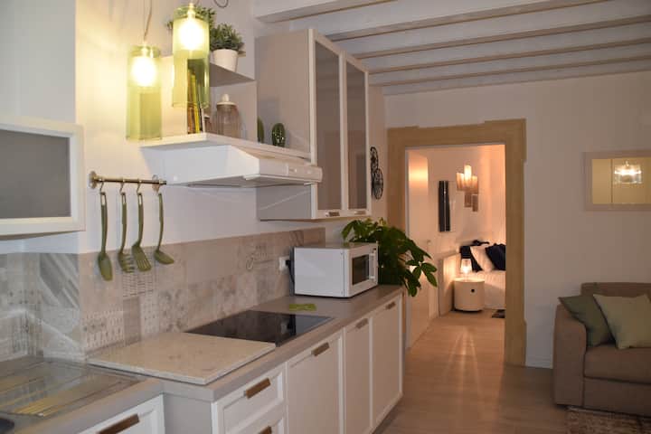 Verona White Lodge - Verona