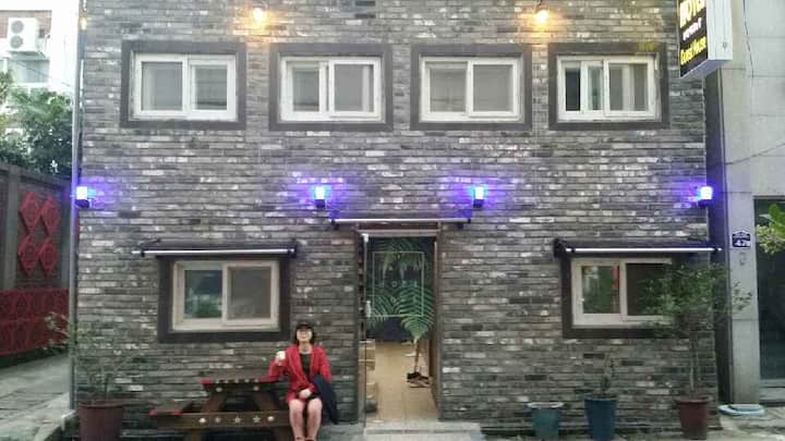 깨끗하고 편안하게 다녀가세요^^-4 부산,부산역.Gusethouse - Busan