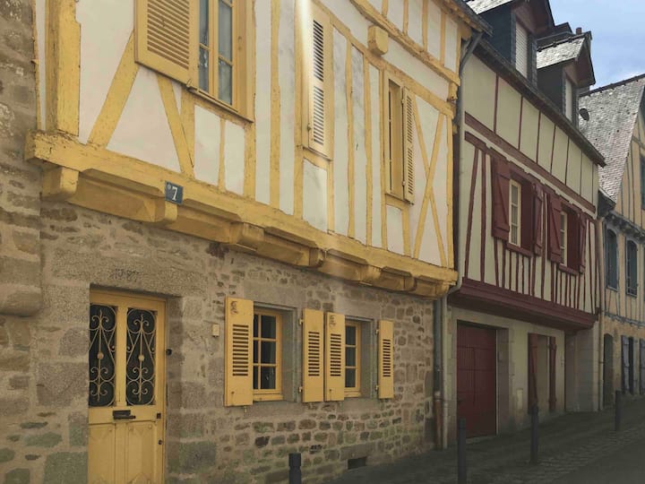 Maison à Colombage Centre Historique - Vannes