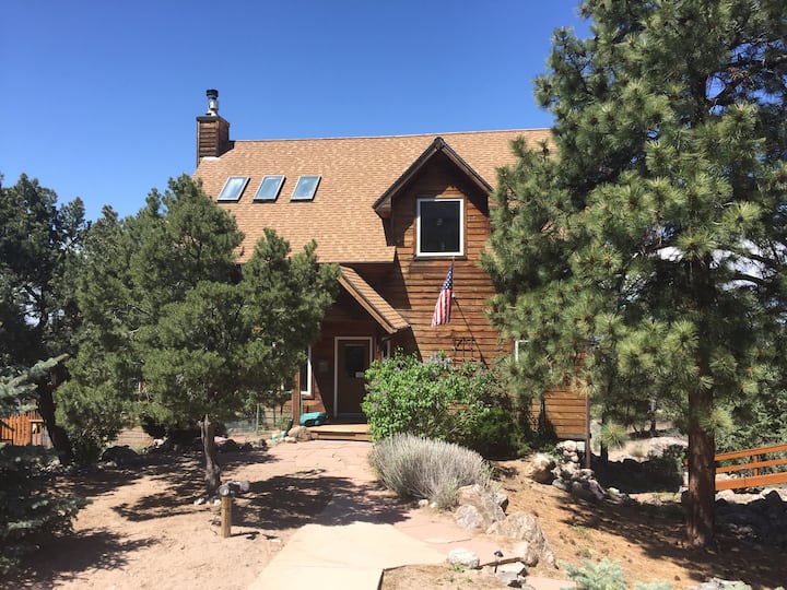 Coll House Bed & Breakfast-google/trip Advisor Us - Crestone, CO