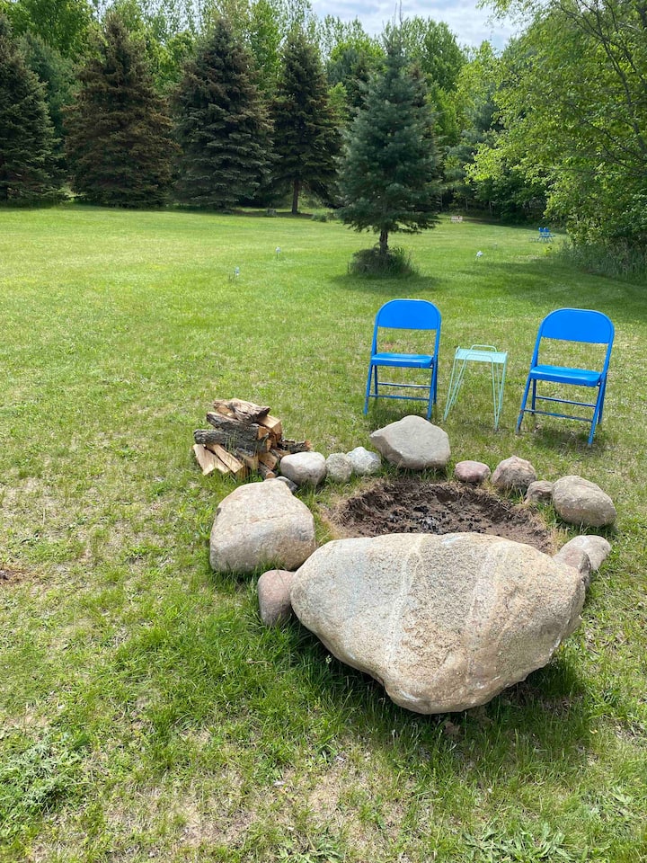 Boho Campsite At Rocky Top (No Tent) - Torch Lake, MI