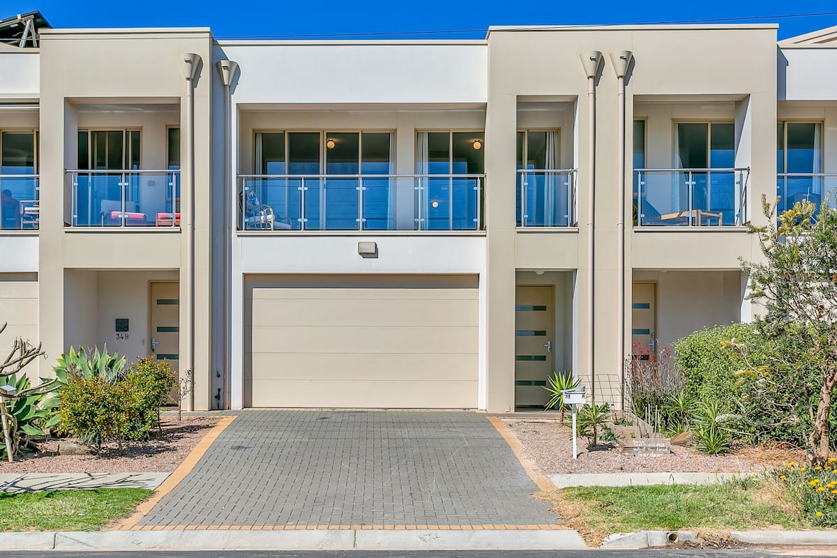 Adelaide Beachfront holiday rentals - South Australia, Australia | Airbnb