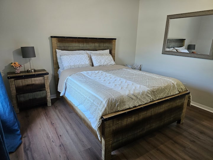 Comfortable & Stylish Room In Winter Garden - Winter Garden, FL