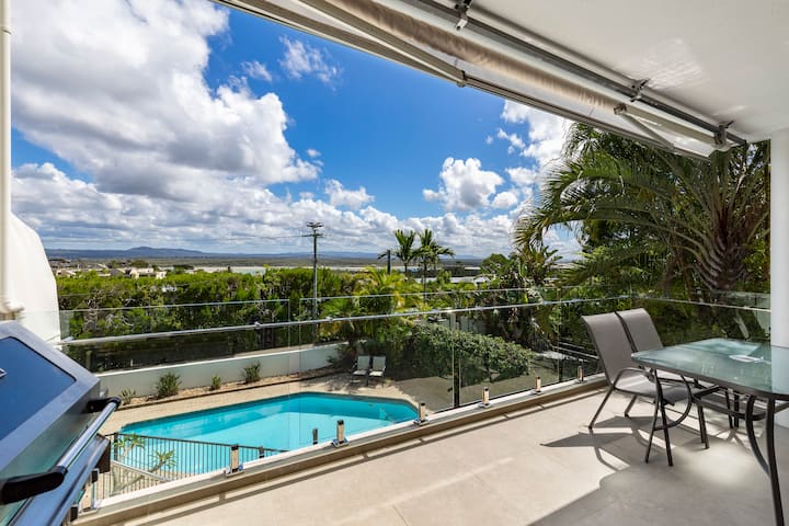 Spacious Outlook In Noosa Heads - Tewantin