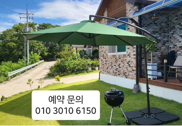 해돋이민박 A동
국내Airbnb상위10% 우수숙소인증. 거실영화관. 애견
가족,단체 환영 - 영덕읍