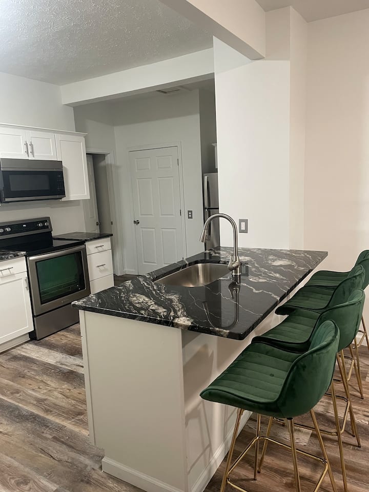 Beautiful Cozy Home - Omaha, NE