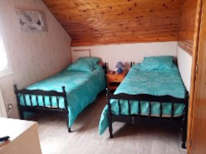 Chambre Chaleureuse Dans Quartier Calme Decizois - Decize