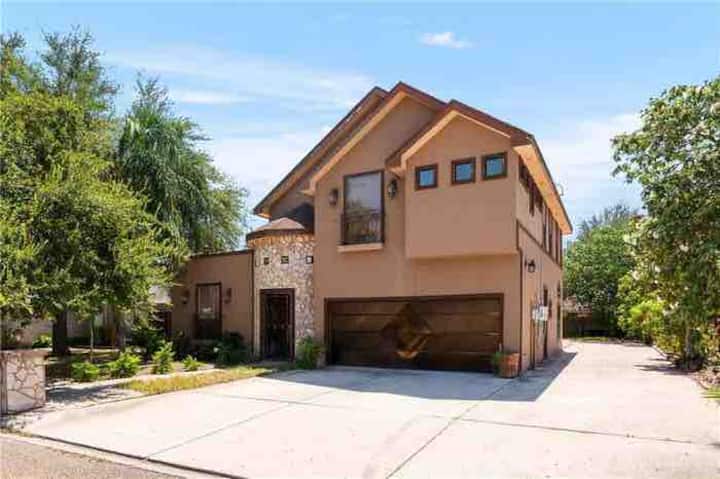 Casa Grande En Sharyland - Mission, TX