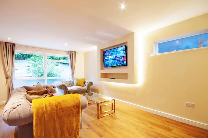 Luxury 3 Bed City-centre House With Free Parking. - Nottingham