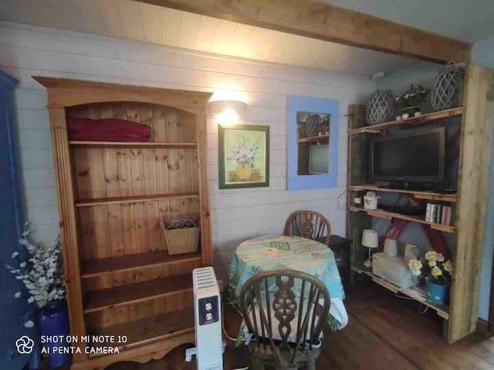 Adorable Guest Annex - Midhurst