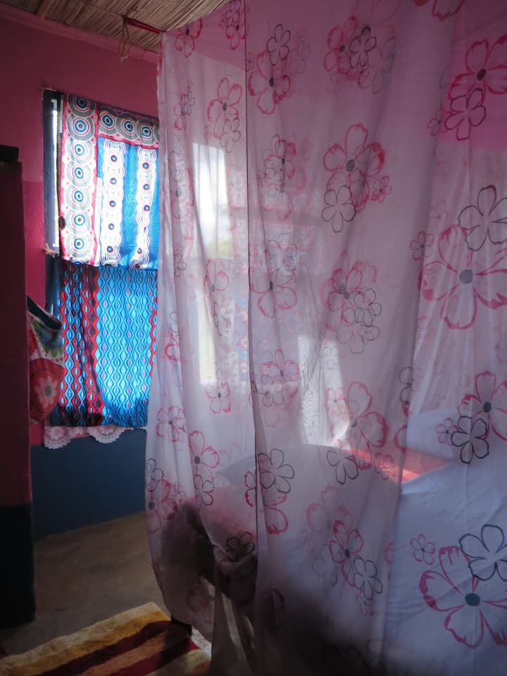 Joseph´s Family Home - Diani Beach