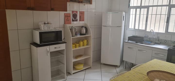 Casa Agradável Na Vila Leopoldina Com Garagem. - Osasco