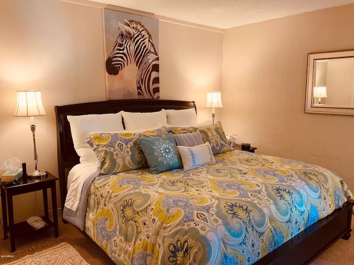 Classic Old Town Condo - Scottsdale, AZ