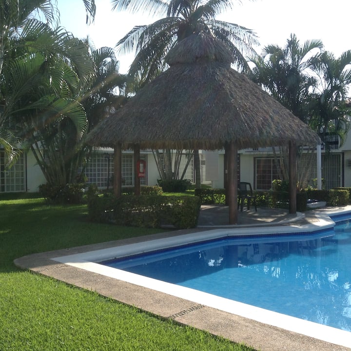 Hermosa Casa Renovada Con Alberca A 5 Min De Playa - Acapulco