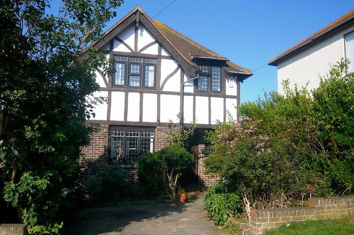 3 Bed Detached Country House 4 Miles From Brighton - The City of Brighton and Hove