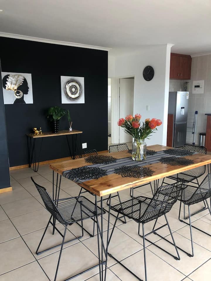Brackenfell Self Catering Accommodation - Western Cape