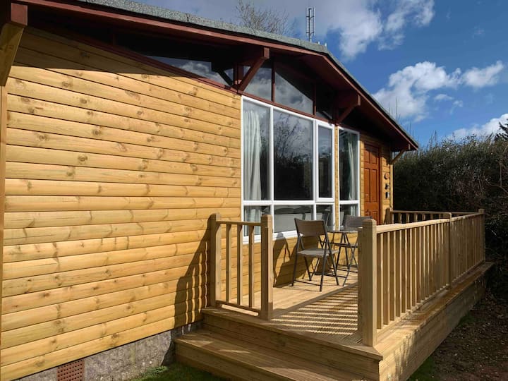 Cosy Cedar Wood Chalet, Seaton, Devon With Decking - Branscombe