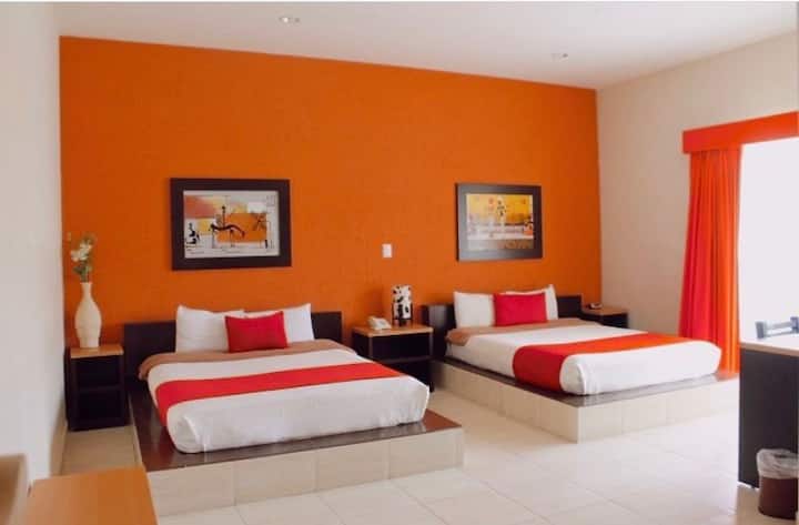 Suite Doble De Hotel En El Corazón De Tequis - Querétaro