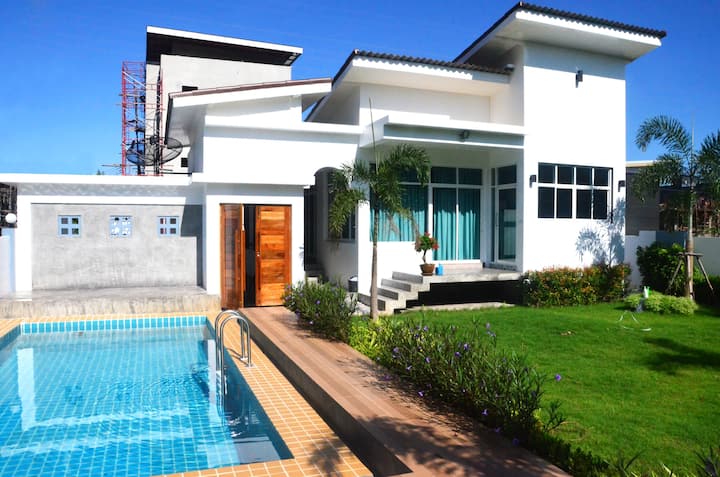 Enjoy Pool Villa Near Patong And Phuket Town - Phuket district, Thailand