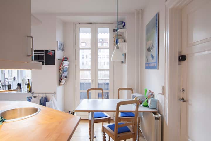 3 Værelser Med Sydvest Vendt Altan - Copenhague