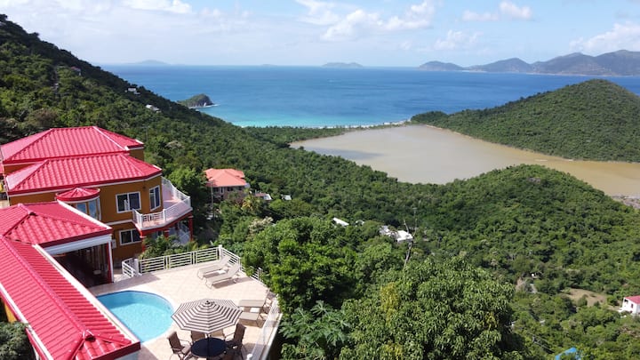 Holidaze Villas - Spacious Ac Villa W/wifi & Pool - Saint John