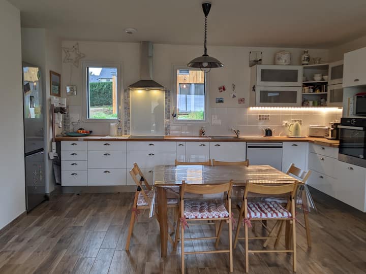 Maison à 900m Des Plages Et Proche Des Commerces - Lancieux