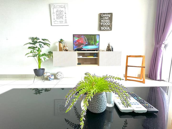 Cosy Ksl@daya, 3br, Mt Austin, Aeon Tebrau, Ikea - Johor Bahru