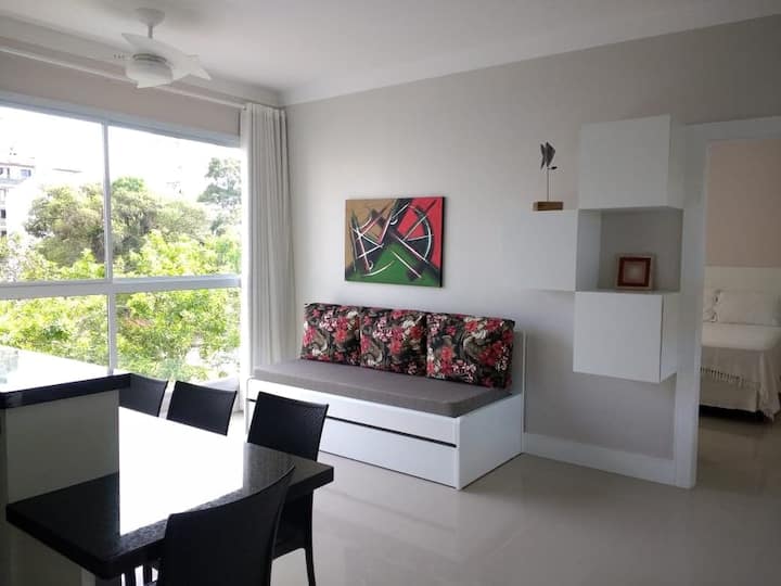 Pb 202canasvieiras, Apto Top A 20 Metros Da Praia - Brazil