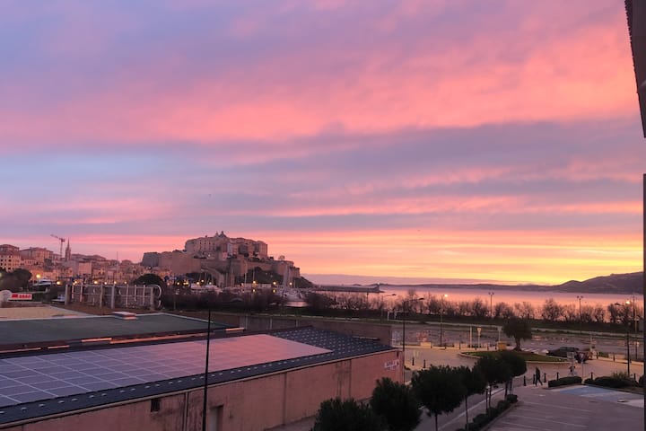 Appartement  Vue Mer En Résidence Entier - 4 Pers. - Calvi