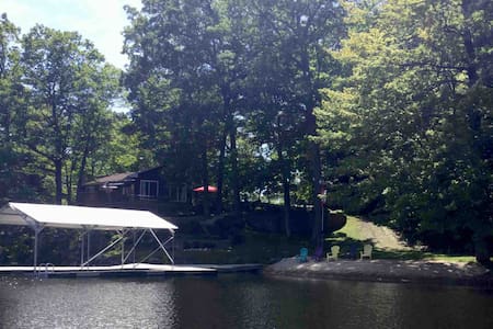 Bobs Lake Vacation Rentals & Homes - Ontario, Canada | Airbnb