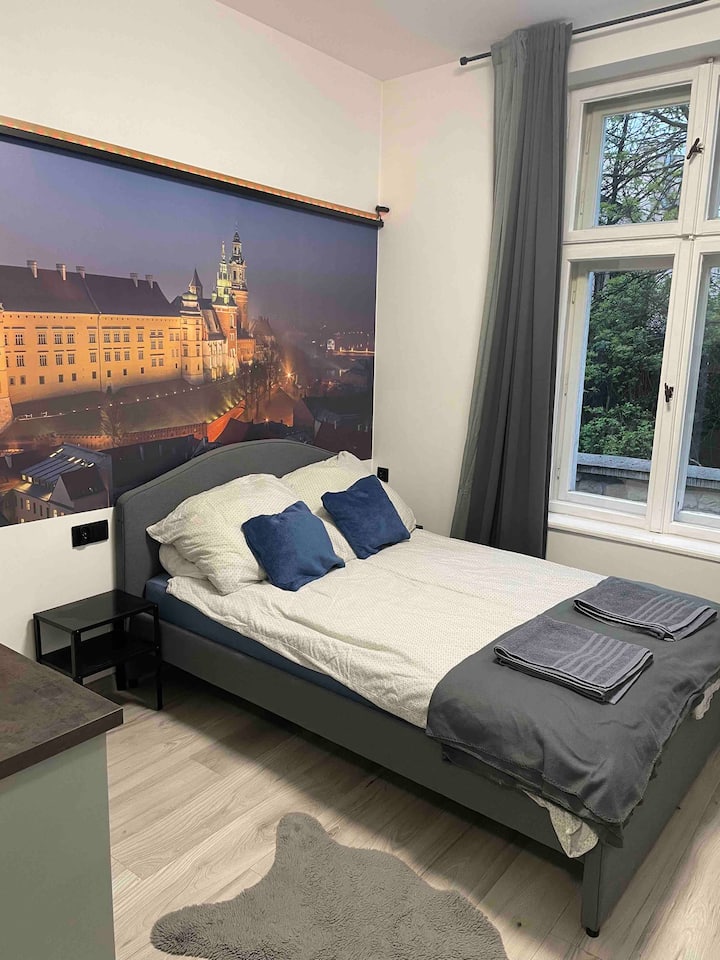 Broadway Mini Studio 10a - Krakow