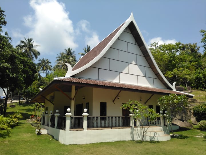 Family Villa   (3 Bed, Air Con Villa) - Ko Tao