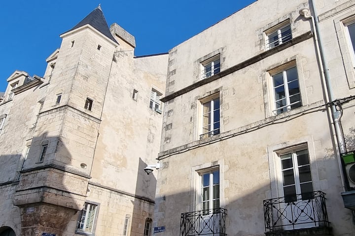 T2 Centre Historique, Proche Marché Et Commerces - La Rochelle