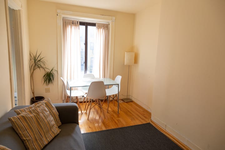 Style In Stuyvesant Heights - Brooklyn