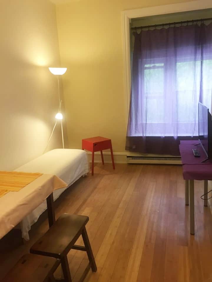 Cozy Studio Apartment In Philly’s University City - Philadelphia