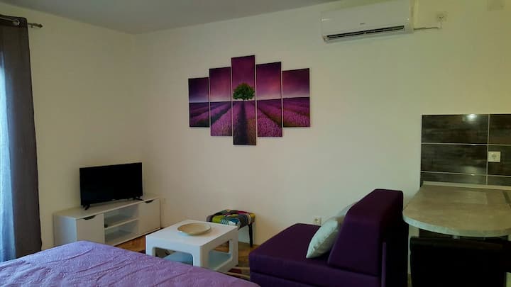 Brand New And Modern Apartment In Jelsa - Jelsa