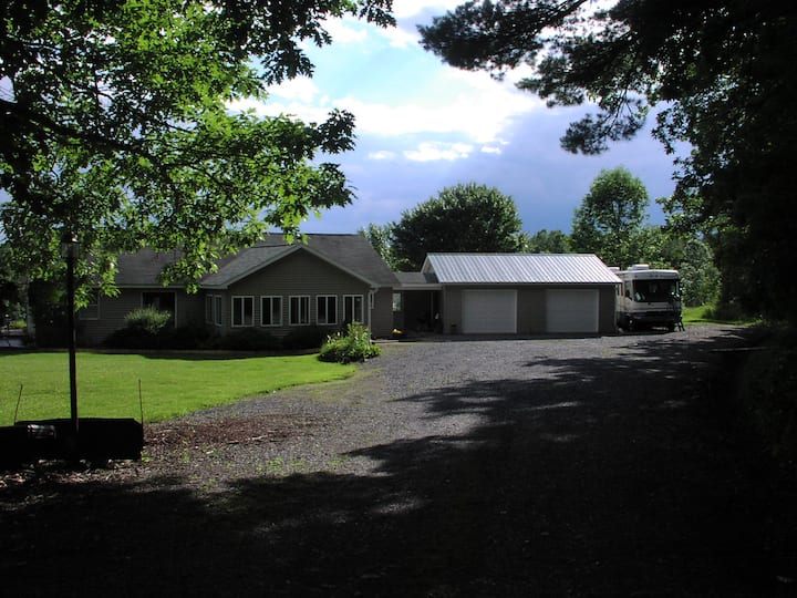 Haven Woods, Quiet House, Minutes To Ithaca W/ Ac - Cornell University, Ithaca