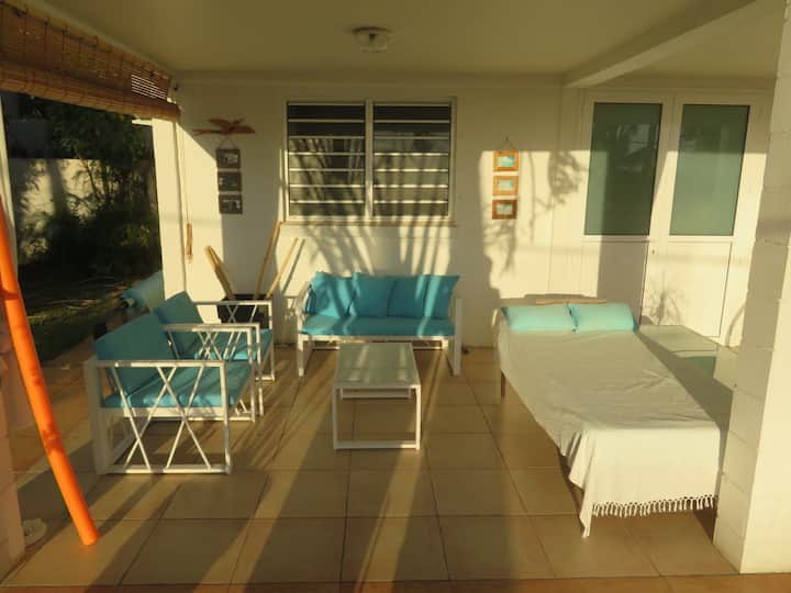 Studio Au Bord D'une  Piscine - Réunion