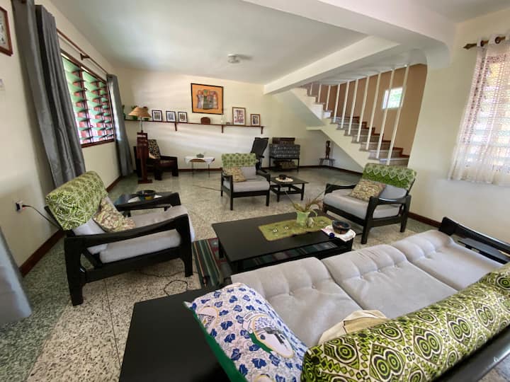Cheerful 1-bedroom In Home With Pool - Accra