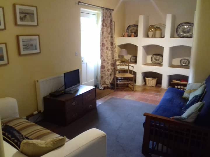 The Wine Cellar A Great Space To Relax. Sleeps 2-4 - Bridgwater