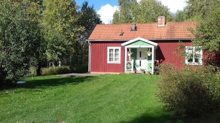 Charming House With Wonderful Swedish Nature - Boxholm