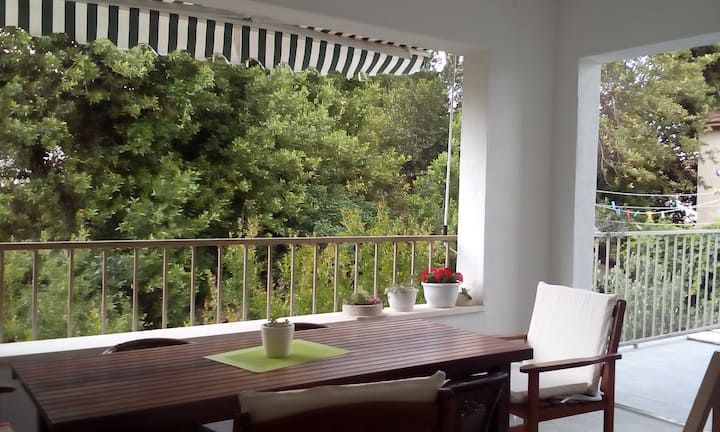 Dragabeba (Up To Nine People) - Croatia