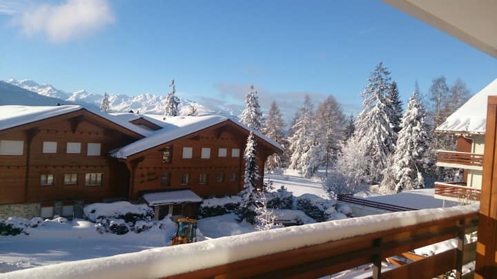 Modern & Romantic! 10-min Walk From The Center - Crans-Montana