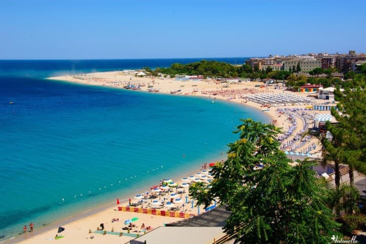 Accogliente Appartamento A 250 M Dal Mare - Soverato Marina