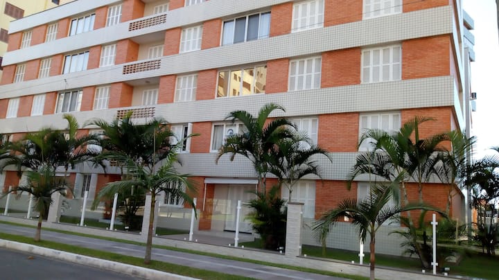 Apartamento Próximo Ao Centro E Mar, Praia Grande. - Torres, Brasil