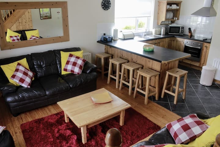 10 Best Airbnbs With Hot Tub In Fermanagh, UK - Updated 2025 | Trip101